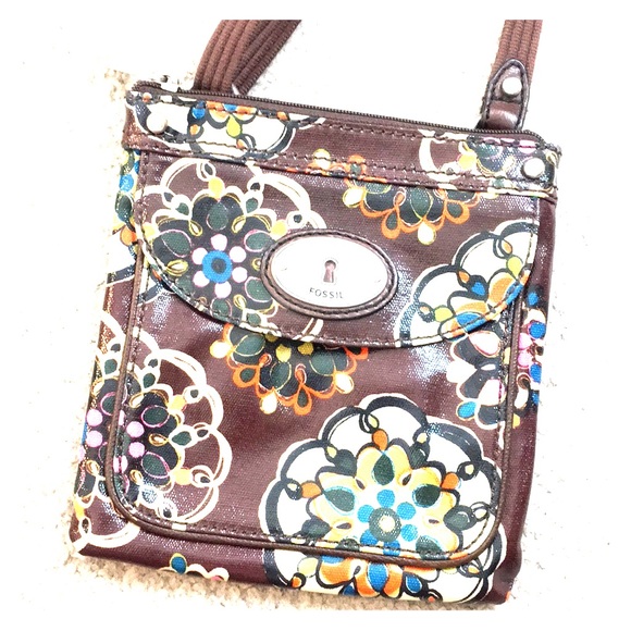 Fossil | Bags | Fossil Key Per Multicolored Crossbody Bag Cute | Poshmark